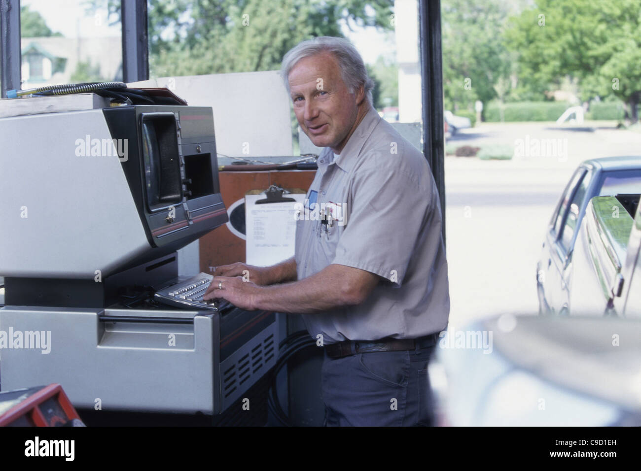 Portrait of a male machine operator Stock Photo - Alamy