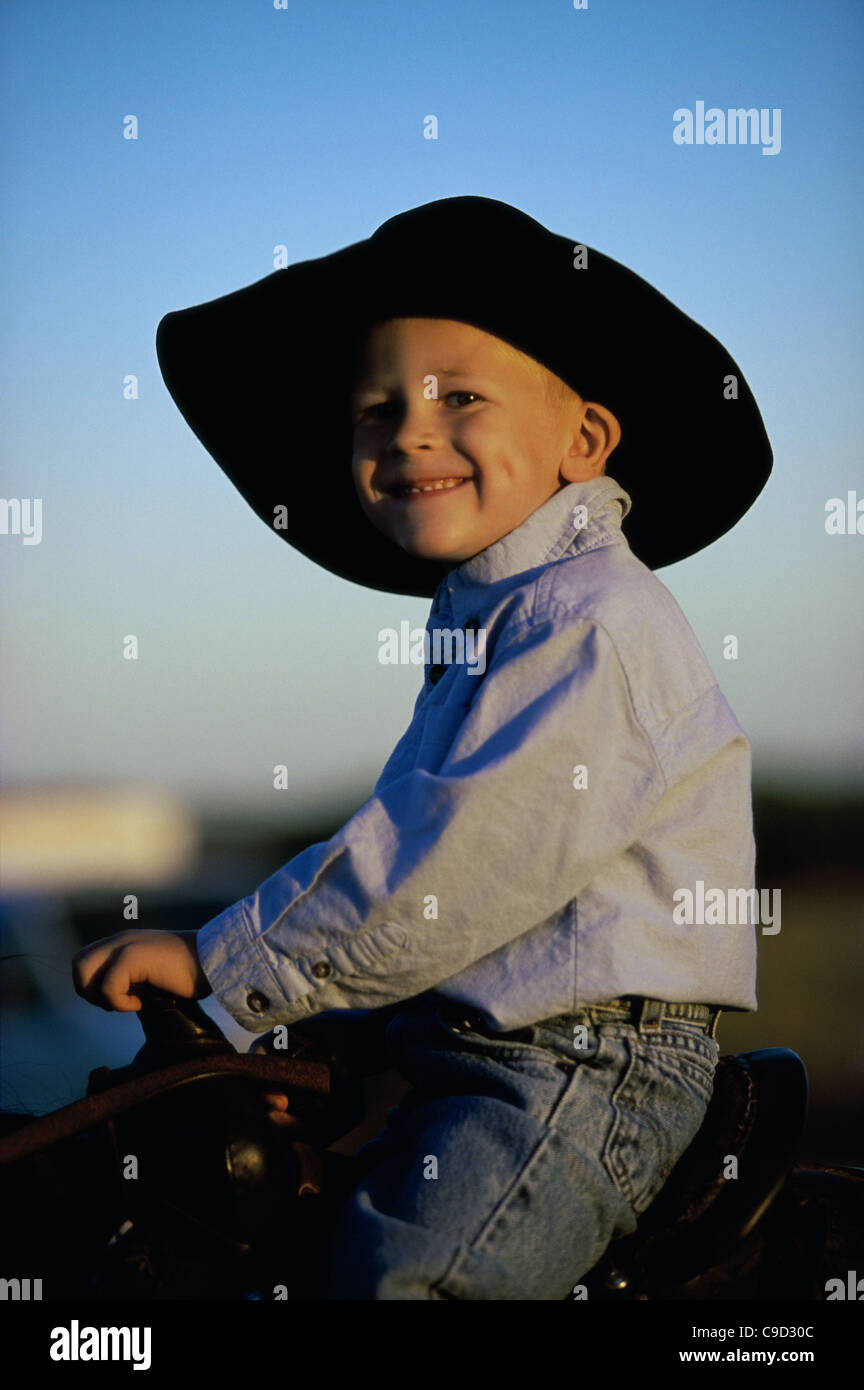 Side profile of a boy smiling Stock Photo - Alamy