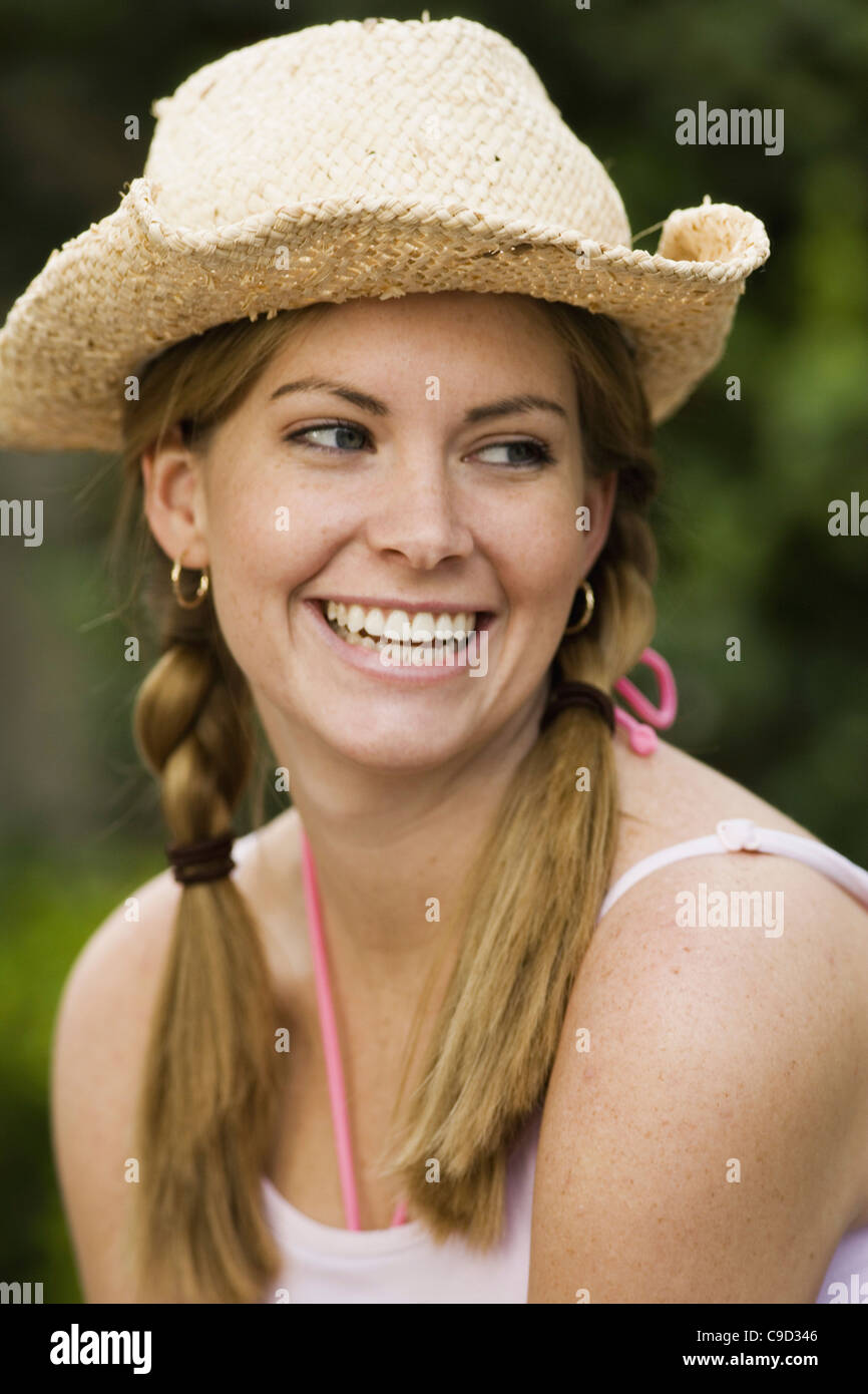 Close-up view of a country girl smiling Stock Photo - Alamy
