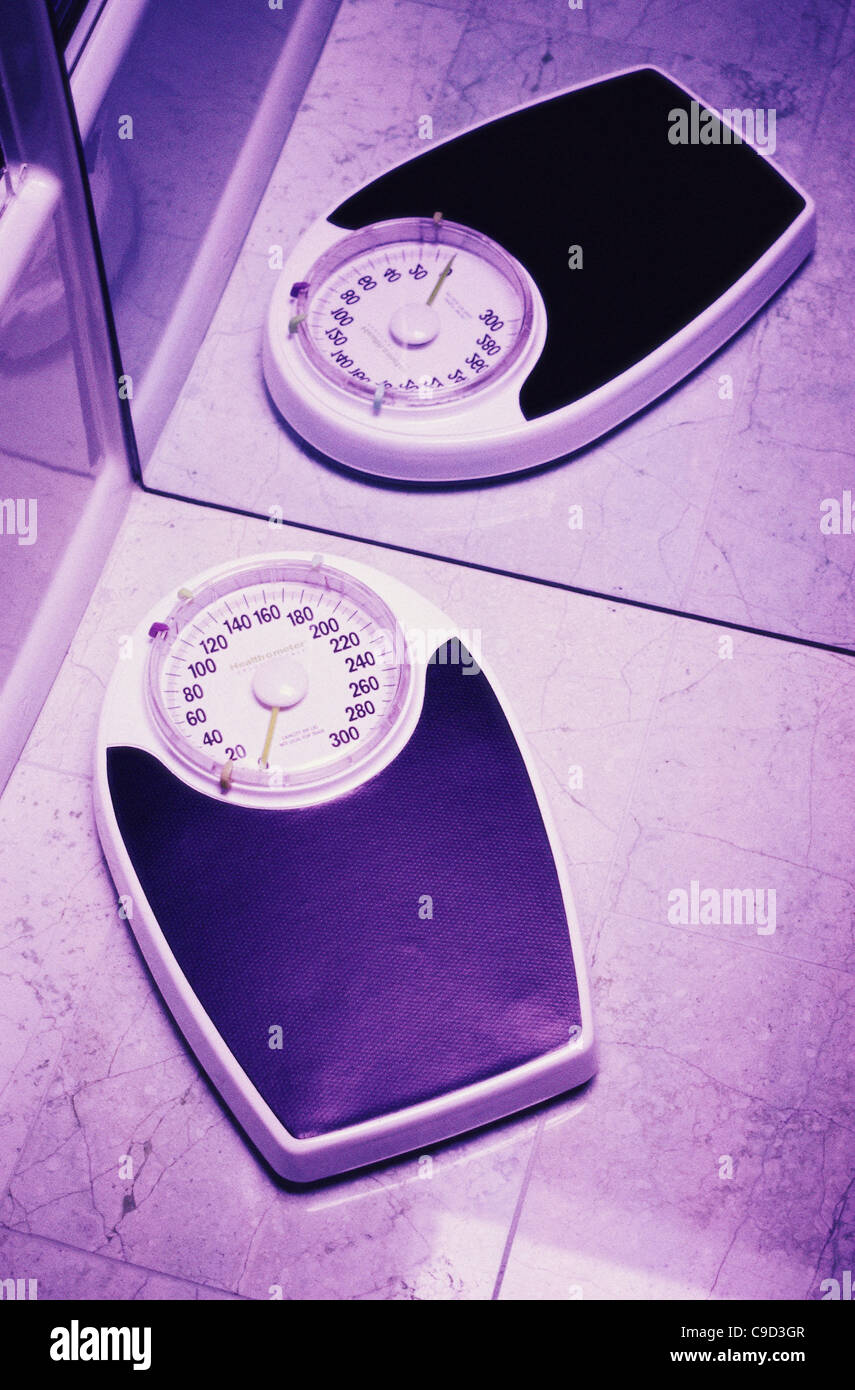 Weighing scale in hi-res stock photography and images - Alamy