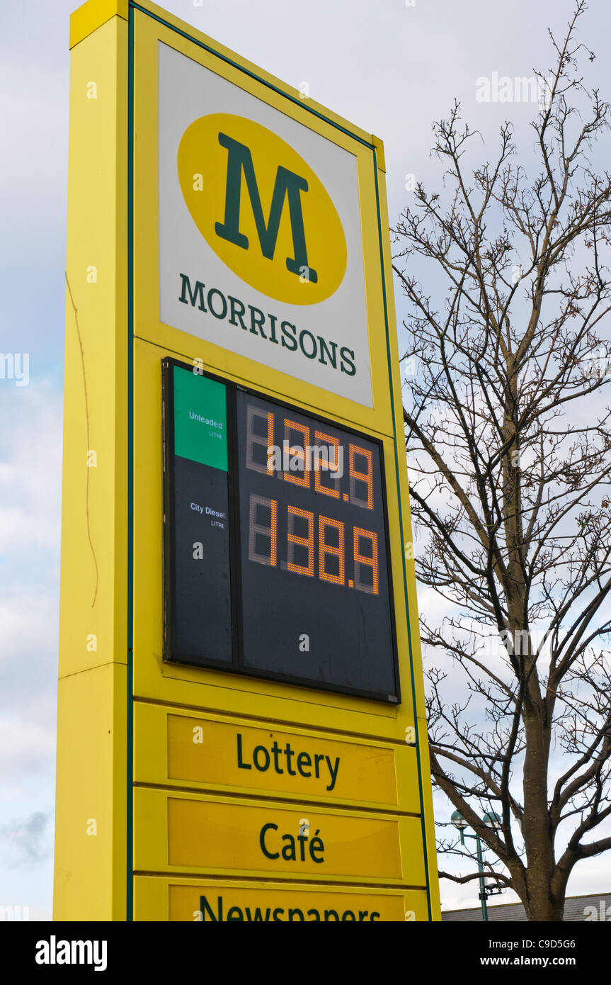 Morrisons petrol station forecourt hi-res stock photography and images ...