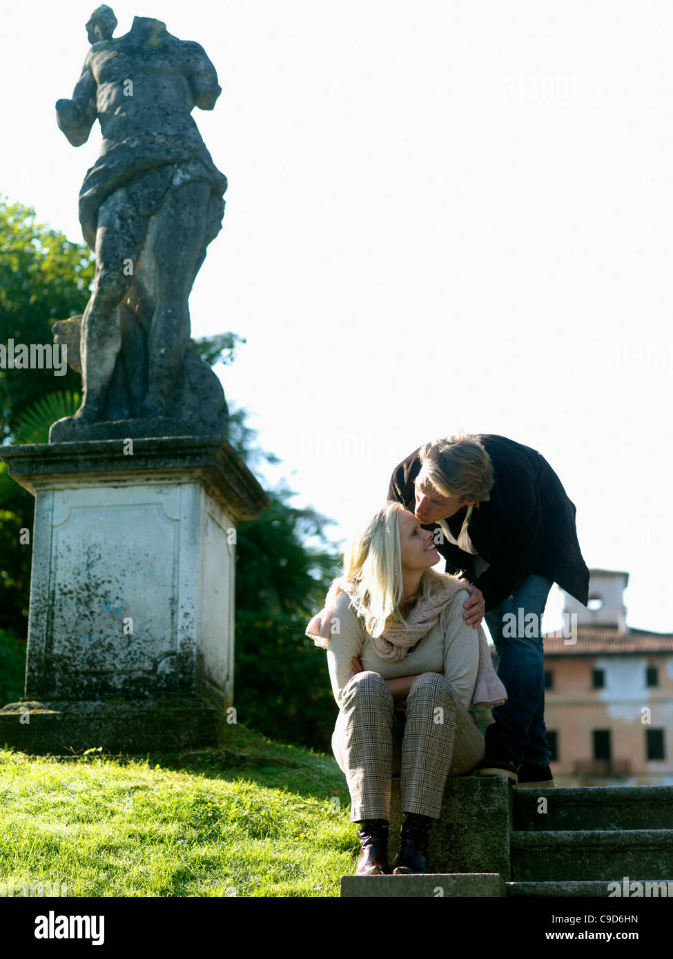 Headless couple hi-res stock photography and images - Alamy