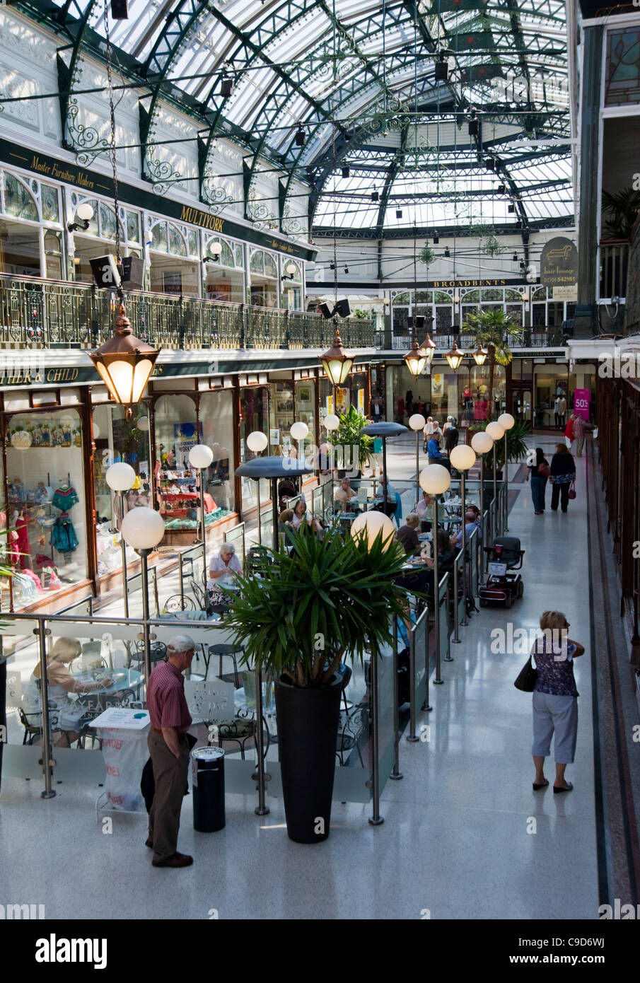 Wayfarers Arcade High Resolution Stock Photography and Images - Alamy