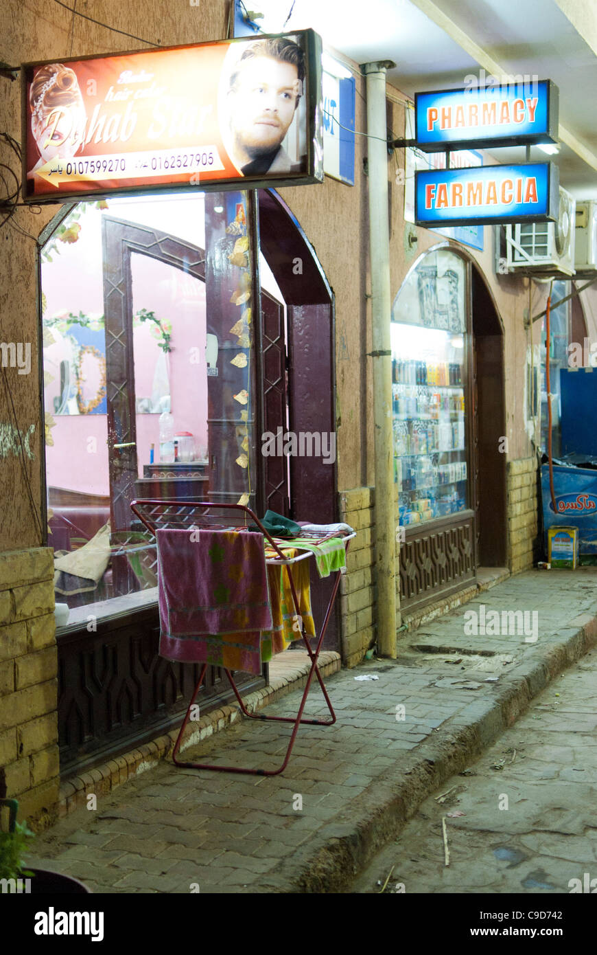 Street scene by night - Dahab, Sinai Peninsula, Egypt Stock Photo - Alamy
