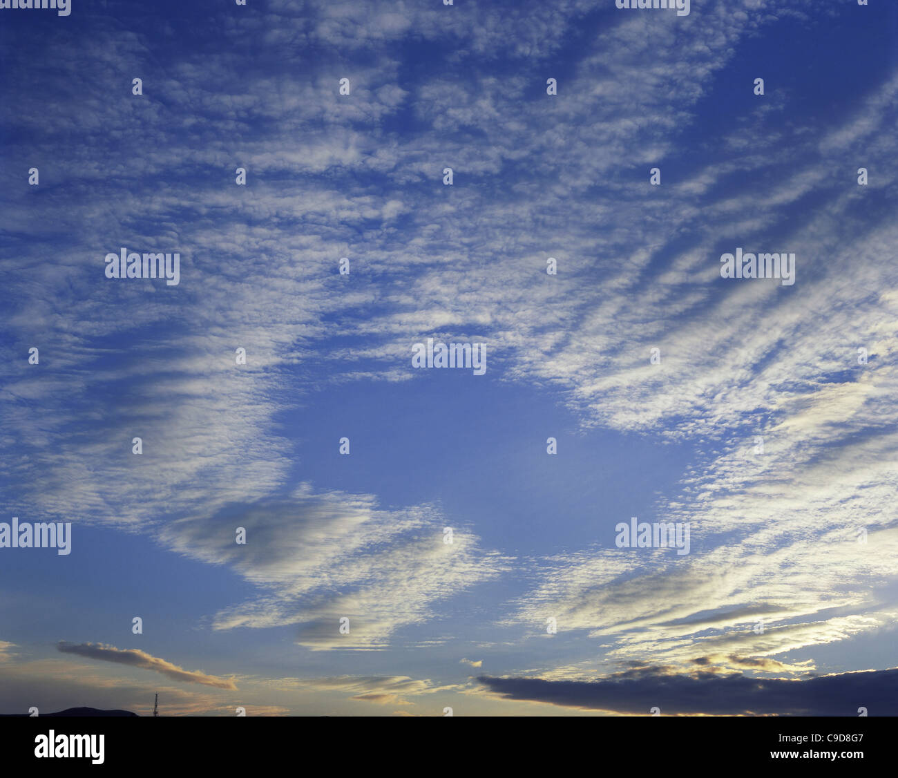 Wispy clouds in the sky Stock Photo - Alamy