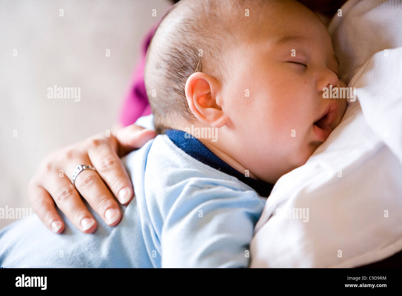 Cute boy falling asleep on hi-res stock photography and images - Alamy