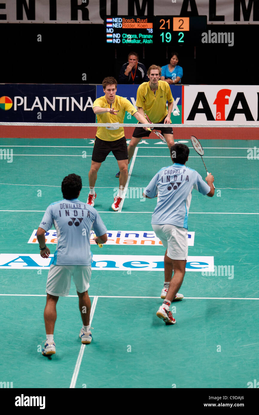 Mens badminton hi-res stock photography and images - Alamy