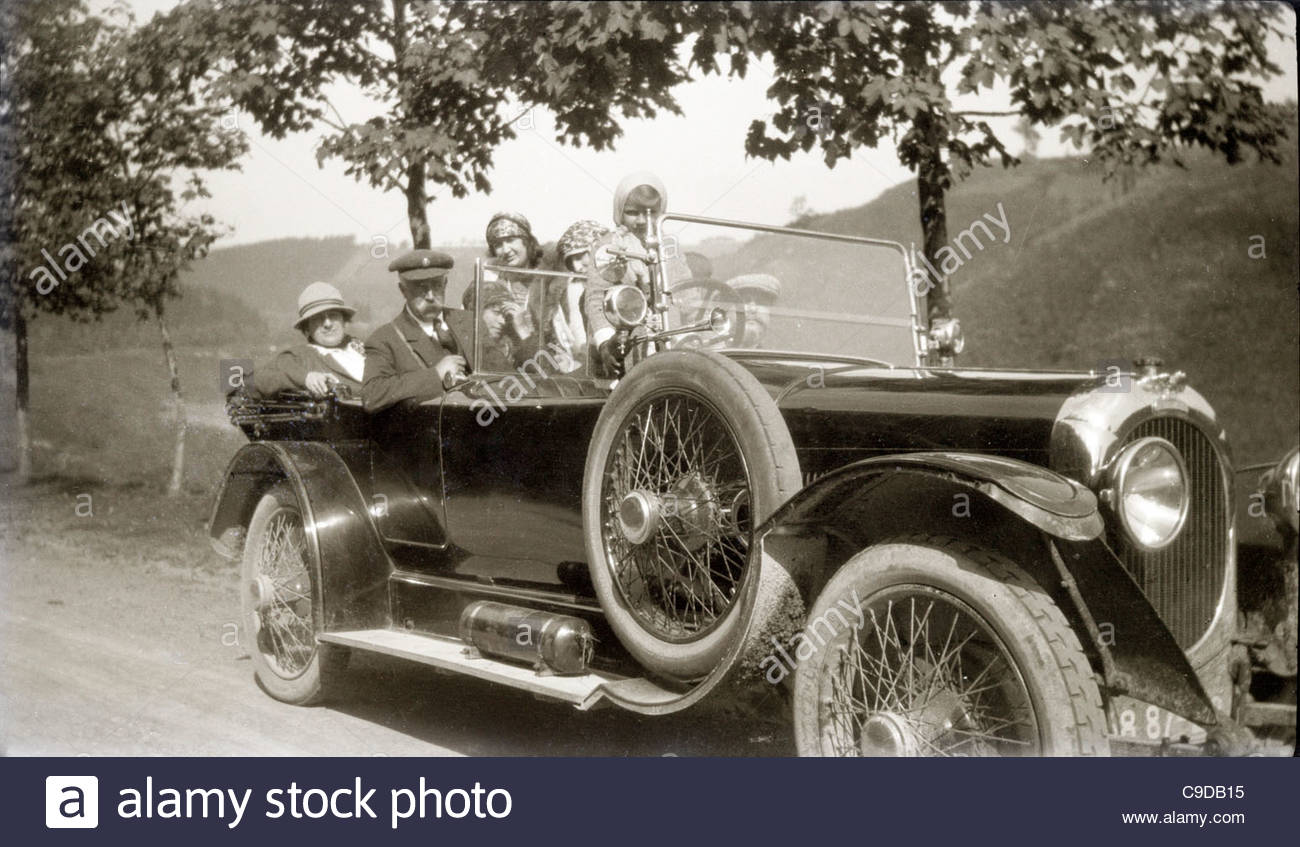 1920s Family Car Stock Photos & 1920s Family Car Stock Images - Alamy