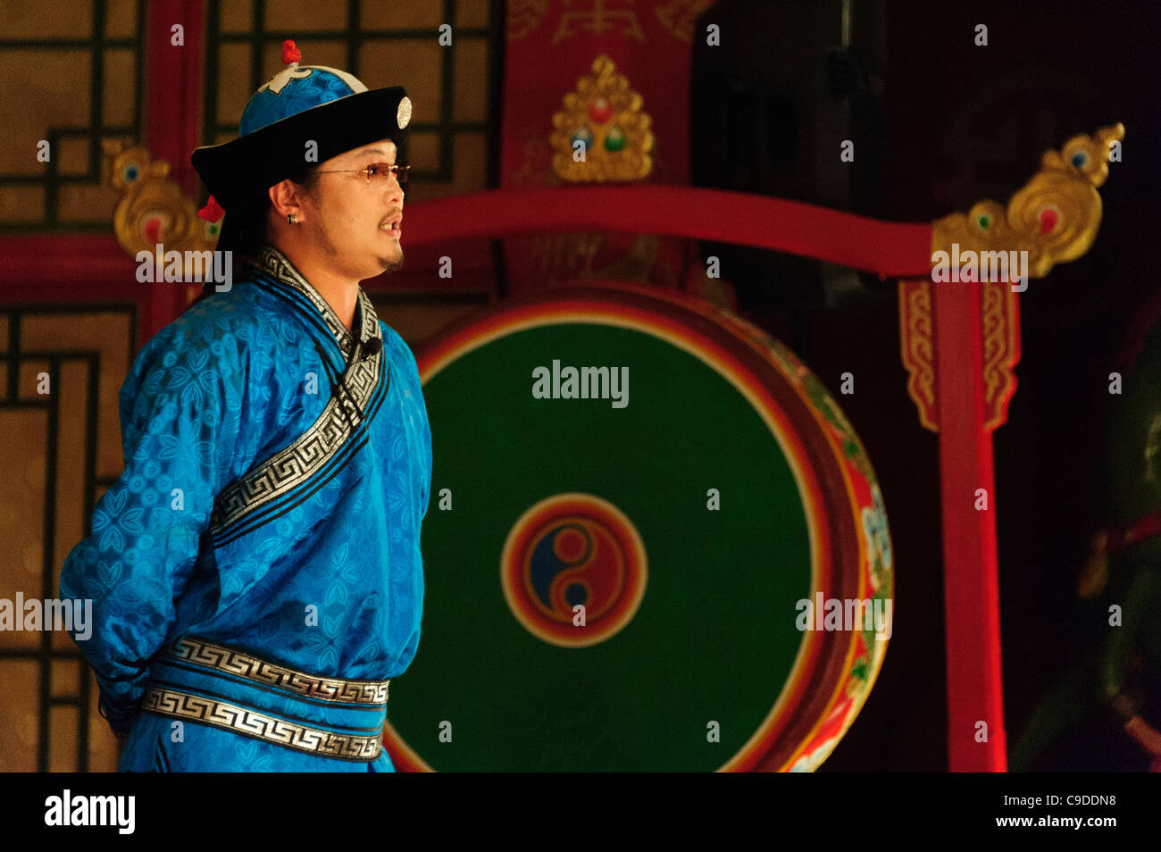 Khoomi singer of Tumen Ekh ensemble performs traditional mongolian song ...