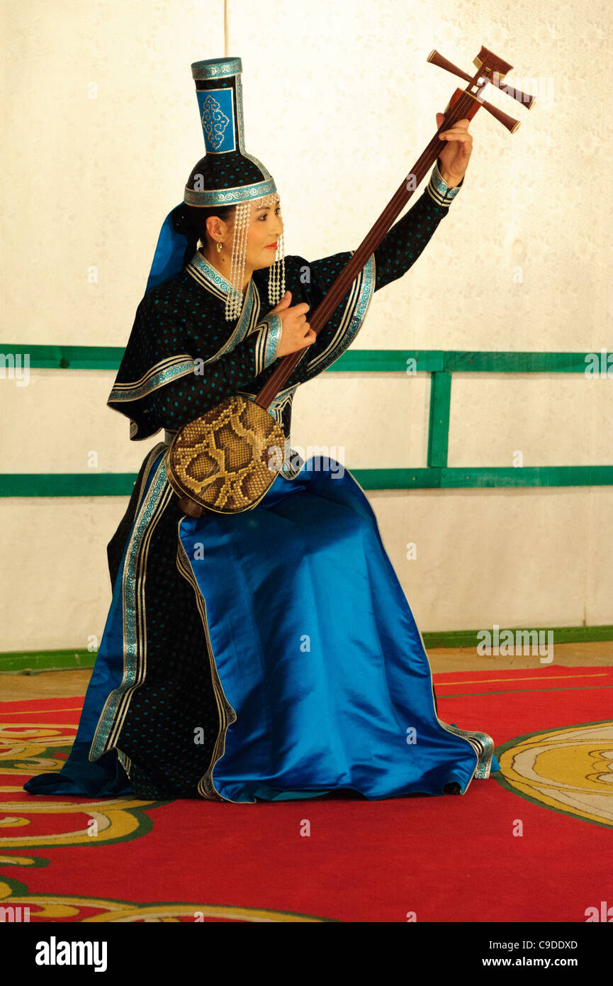 Khuuchir hi-res stock photography and images - Alamy