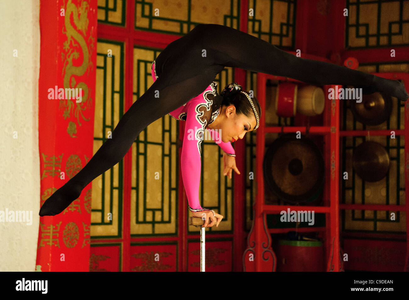 Contortionist dancer of Tumen Ekh mongolian ensemble performs in Ulan ...