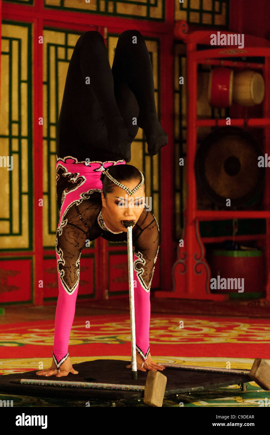 Contortionist dancer of Tumen Ekh mongolian ensemble performs in Ulan ...
