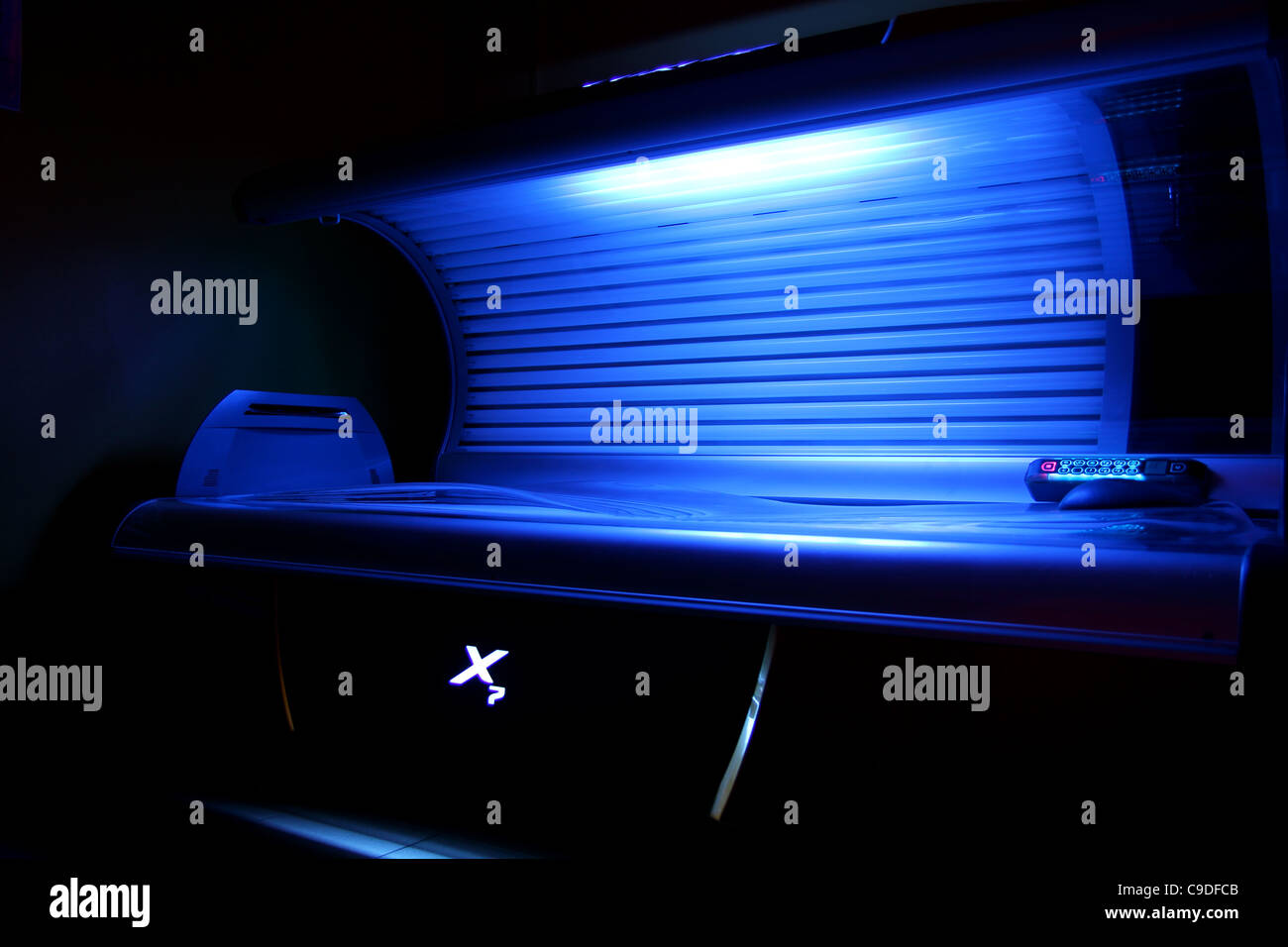 Solarium tanning bed hi-res stock photography and images - Alamy