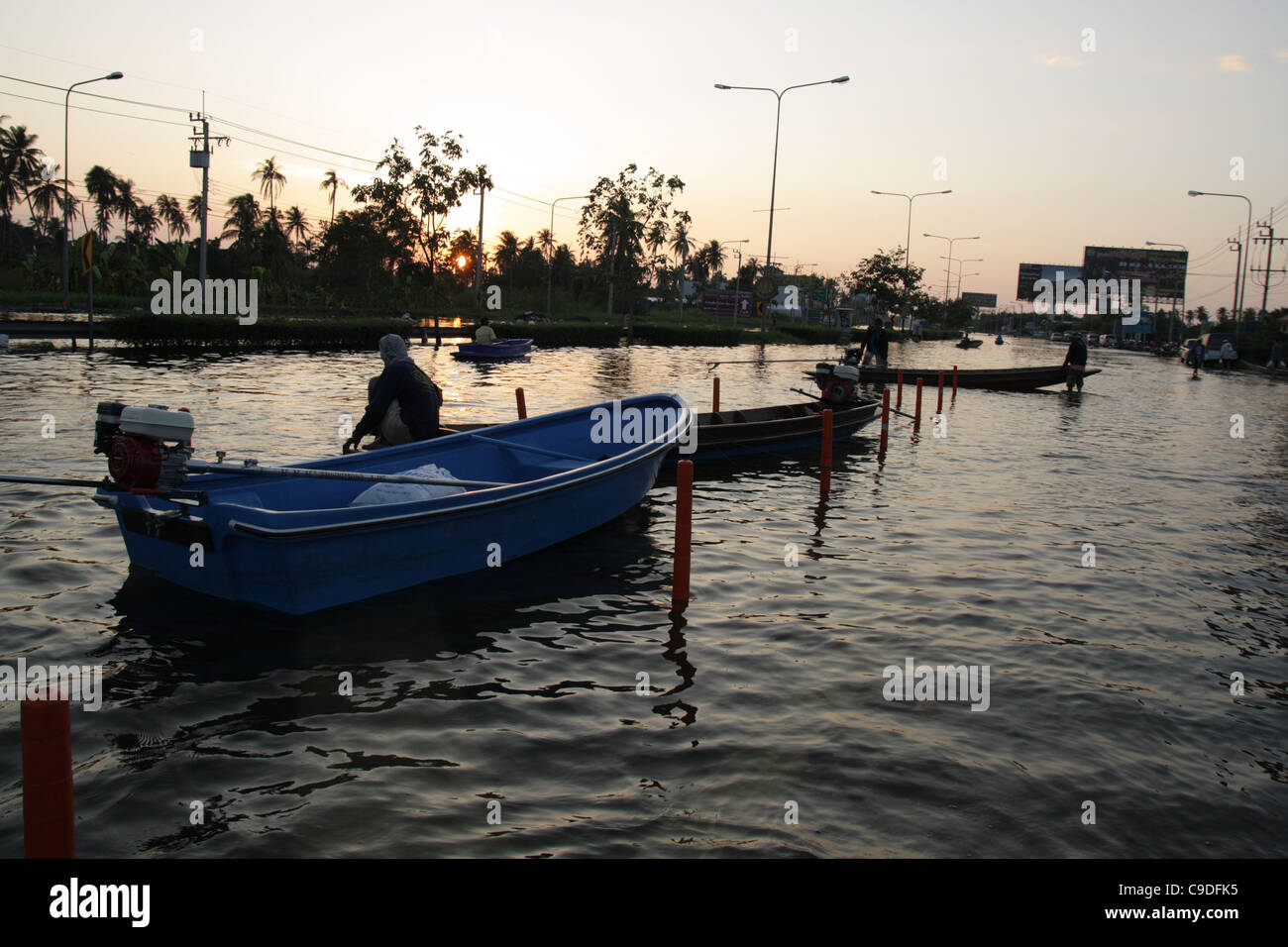 Floodwaters on street , Pakkred , Nonthaburi province , Thailand Stock ...