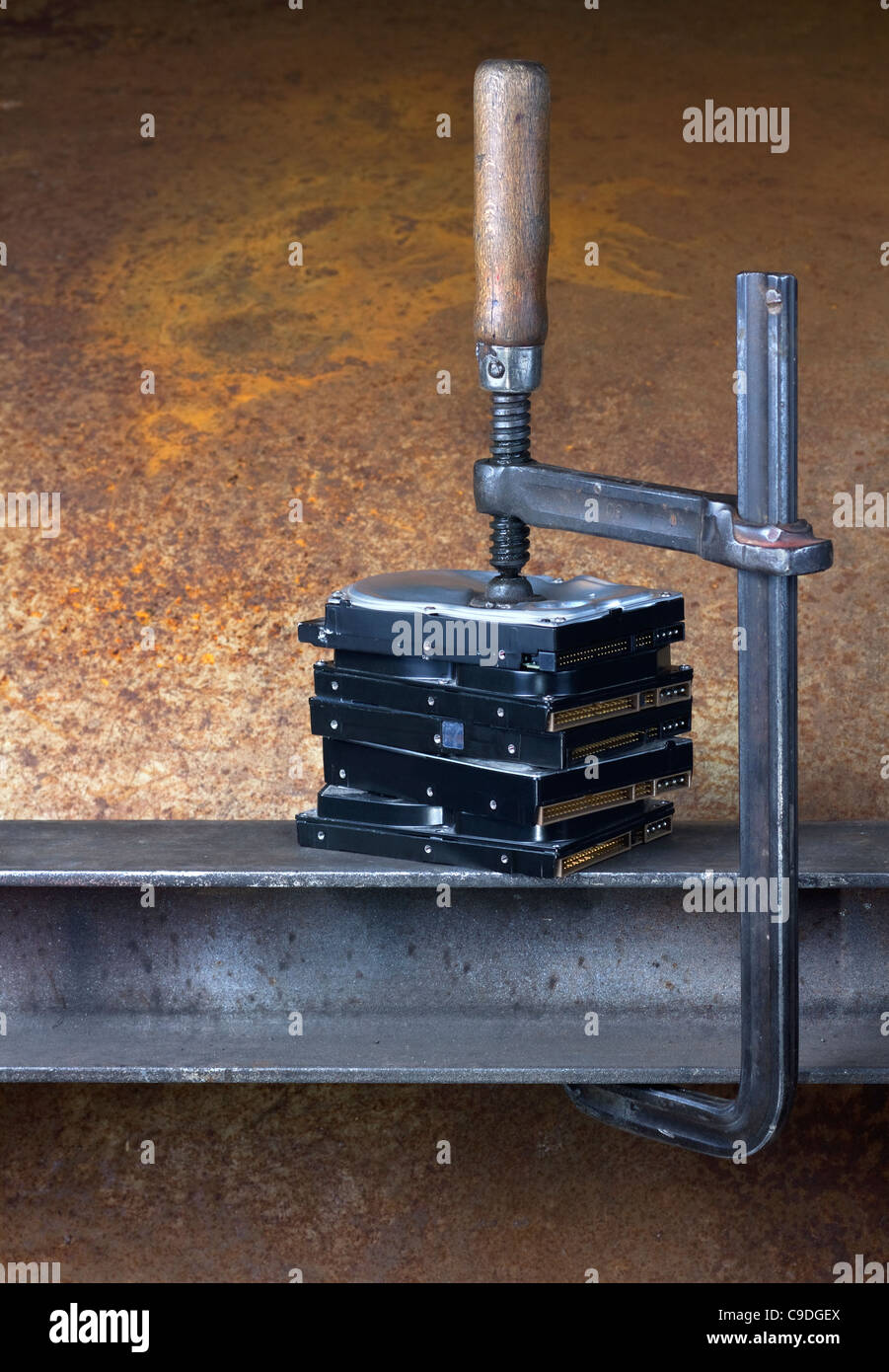 Compression technology hi-res stock photography and images - Alamy