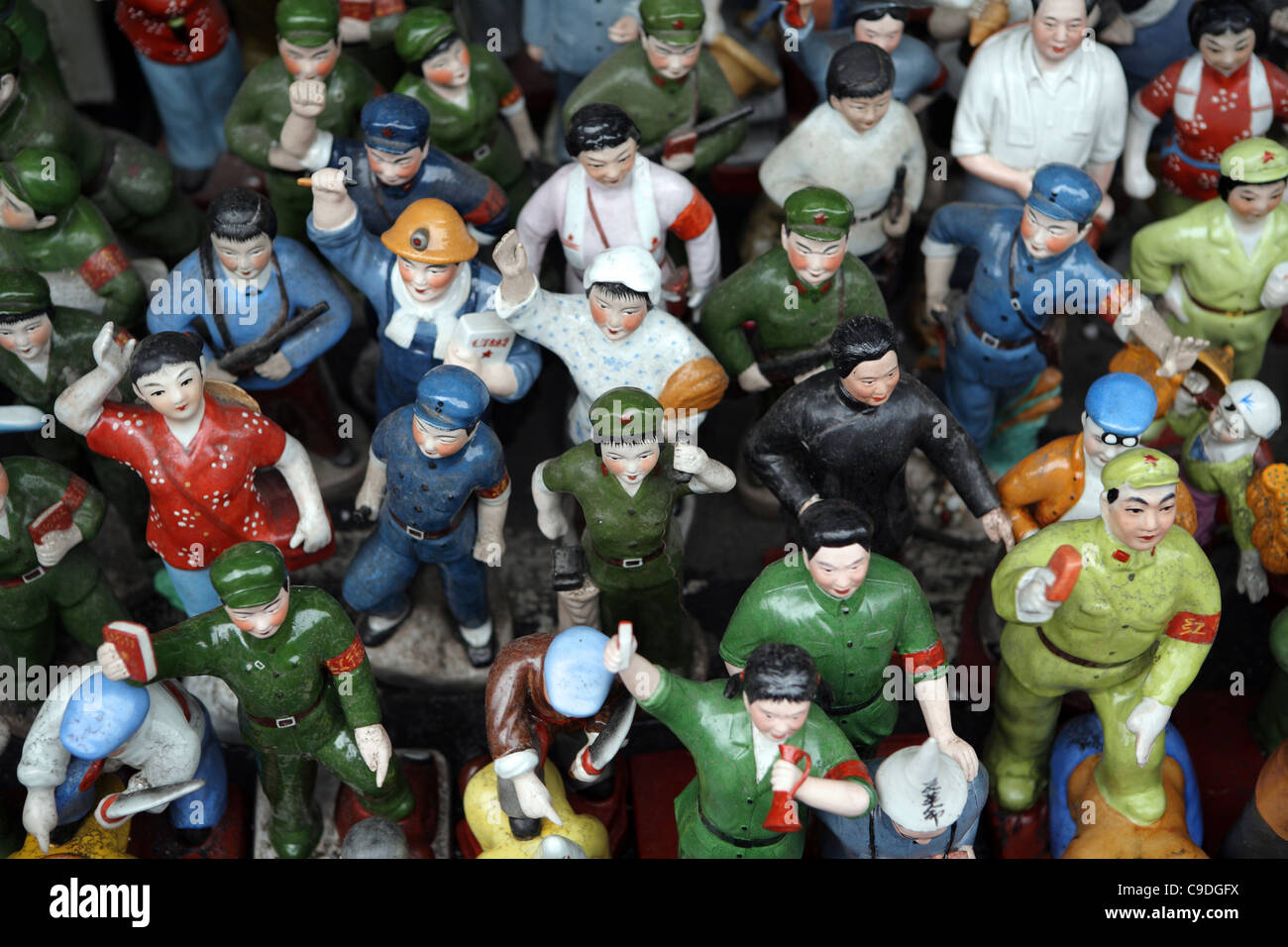 Revolutionary model hi-res stock photography and images - Alamy