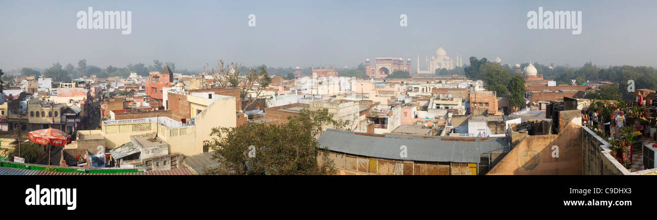 India, Agra, Panoramic view of chaos of guest houses, hotels and roof ...