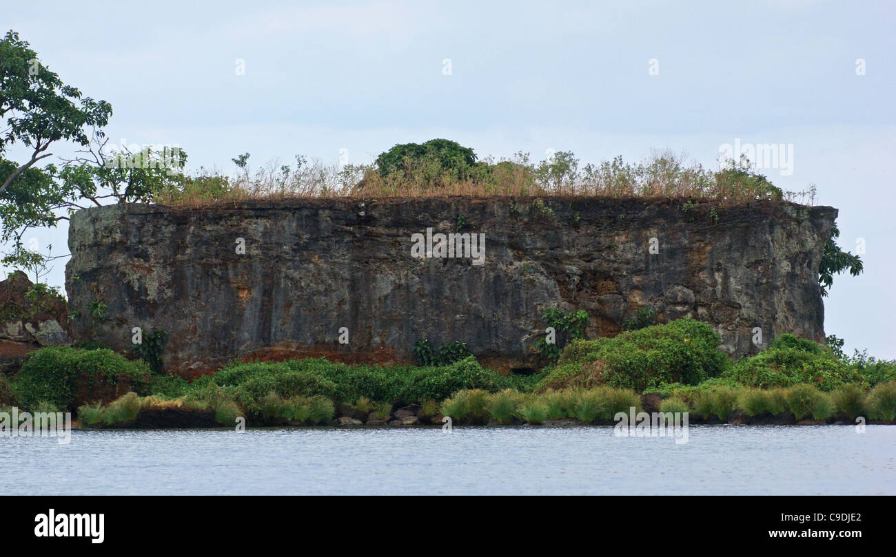 waterside scenery with big rock formation around the Lake Victoria near ...