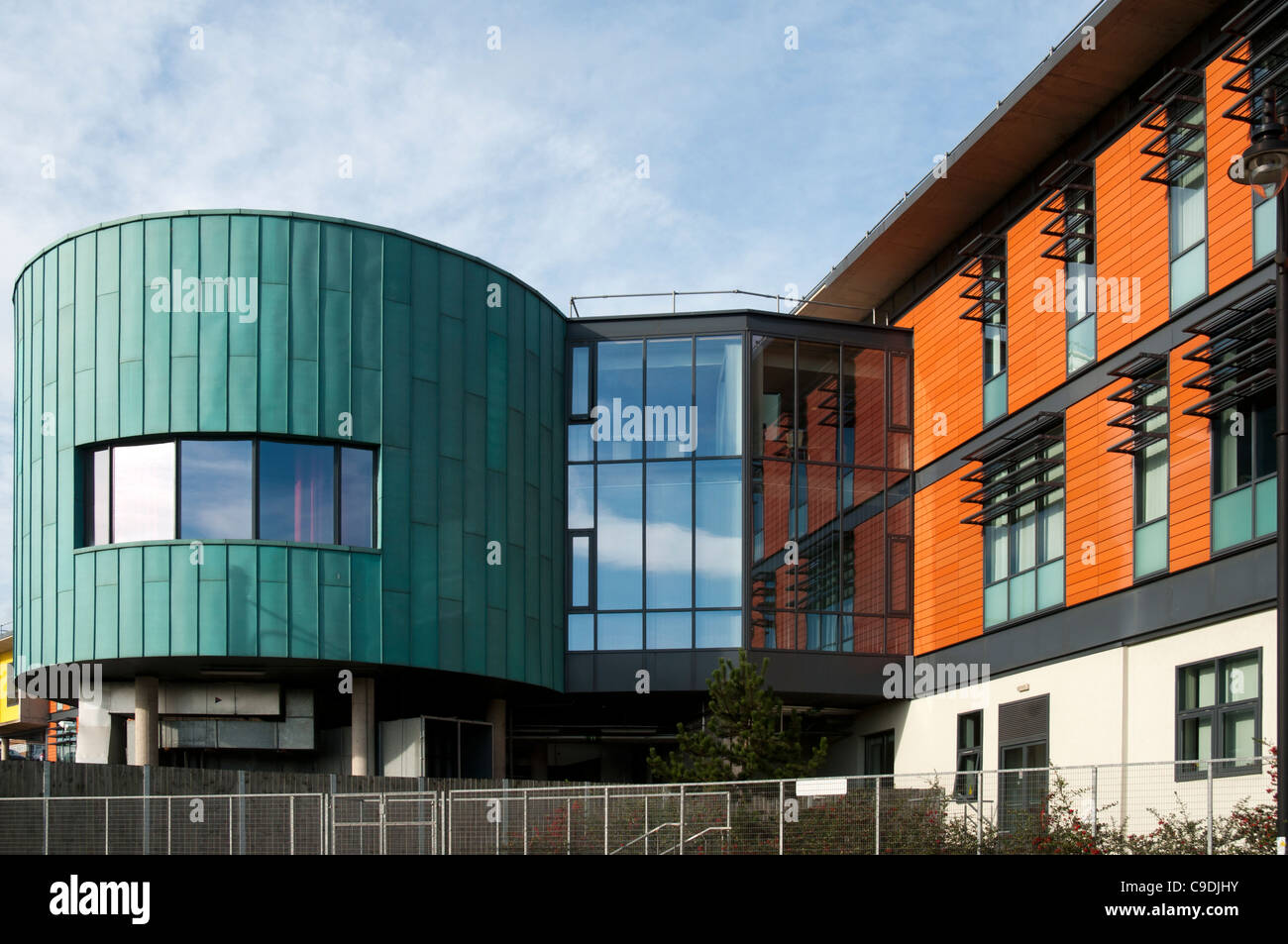 The Gallery Oldham building, Pringle Richards Sharratt, 2002. Greaves ...