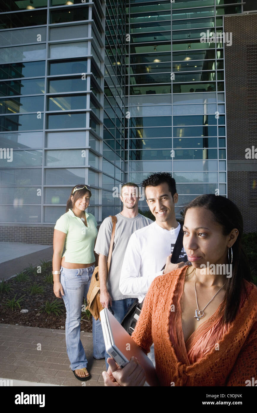 Queue students campus hi-res stock photography and images - Alamy