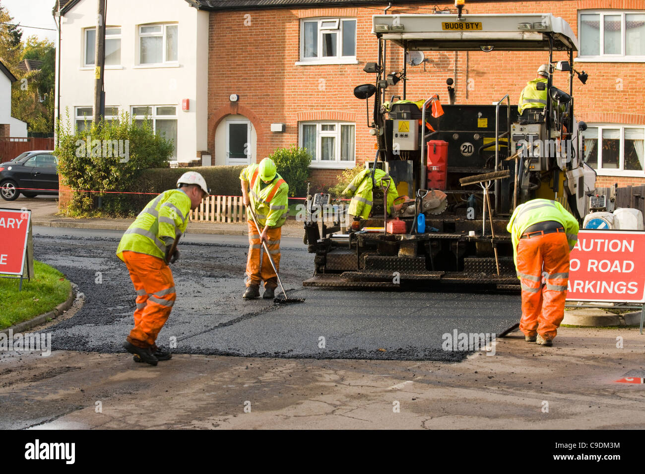 Resurfacing road hi-res stock photography and images - Alamy