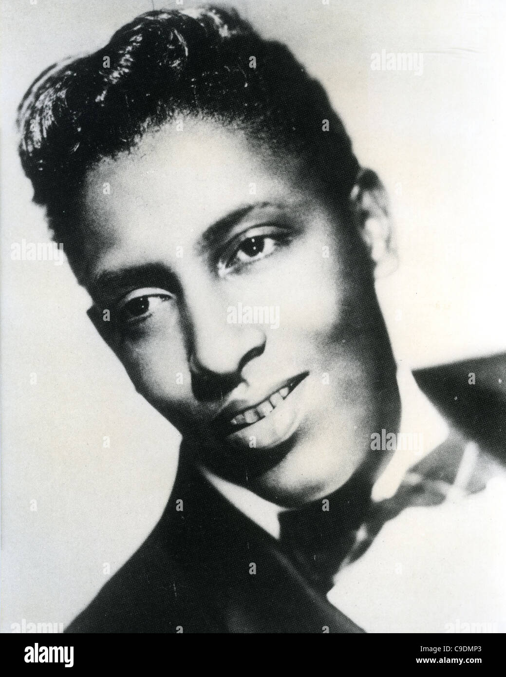 JESSE BELVIN Promotional photo of US singer (1932-1960 Stock Photo - Alamy