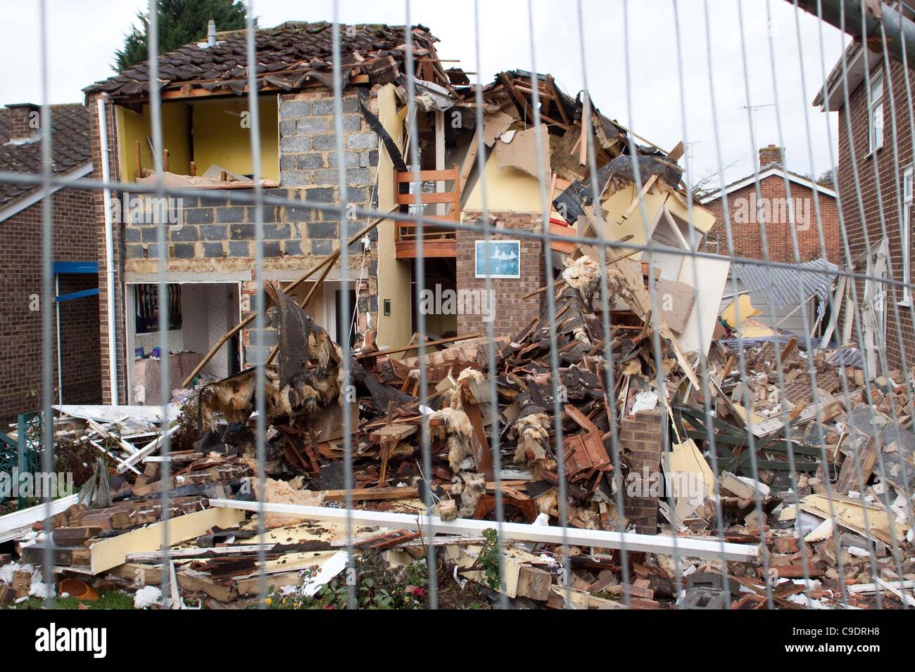House destroyed by gas explosion hi-res stock photography and images ...