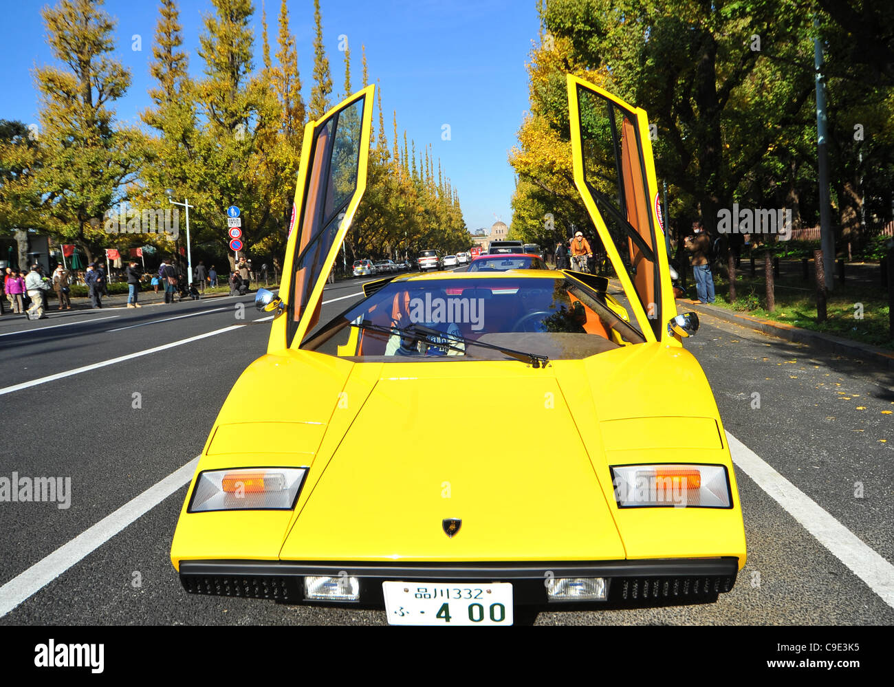 November 27, 2011, Tokyo, Japan - With its gulwing door open, a 1977 ...