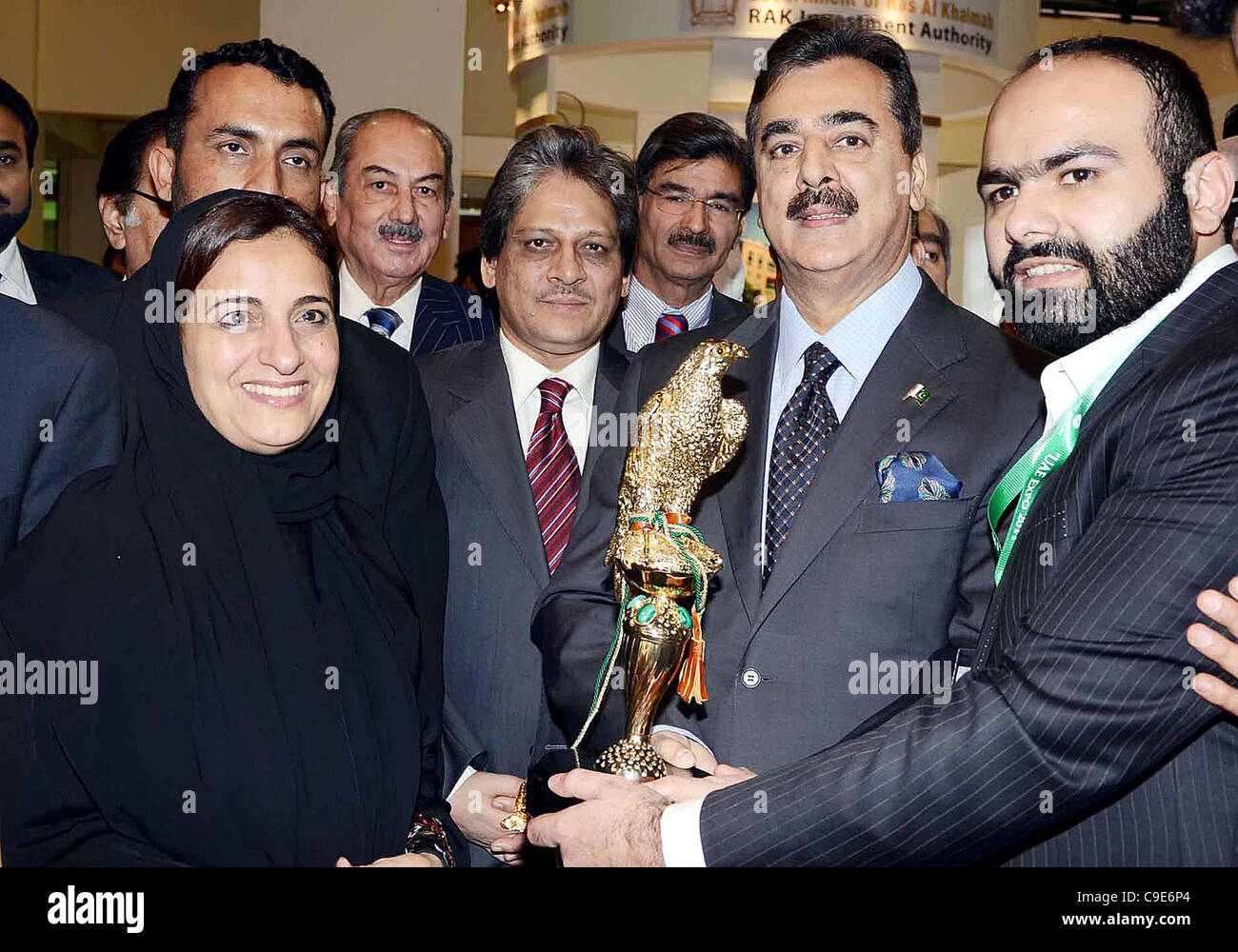 Syed yousuf raza gilani receives souvenir hi-res stock photography and ...