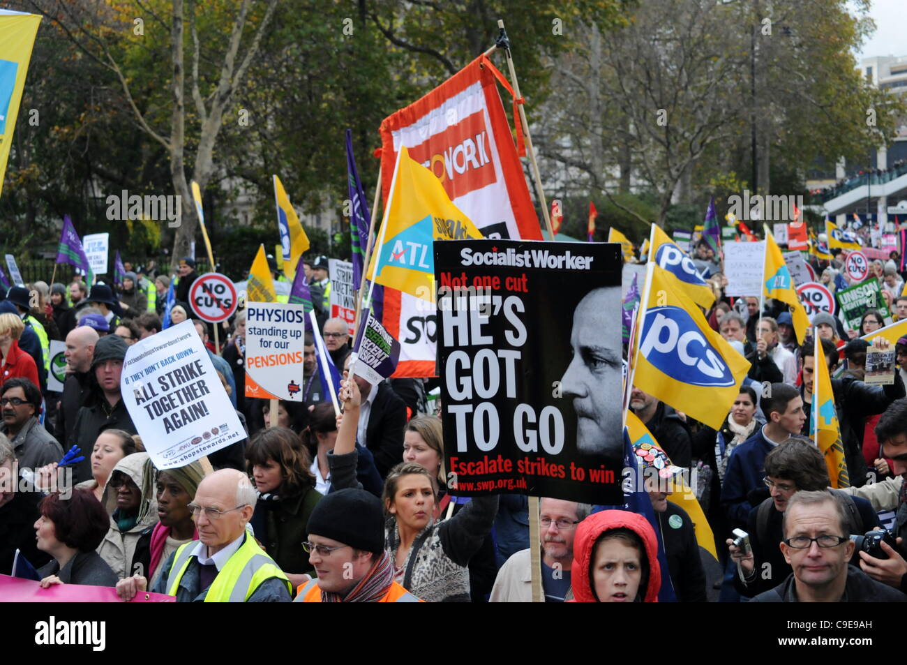 60 victoria embankment hi-res stock photography and images - Alamy