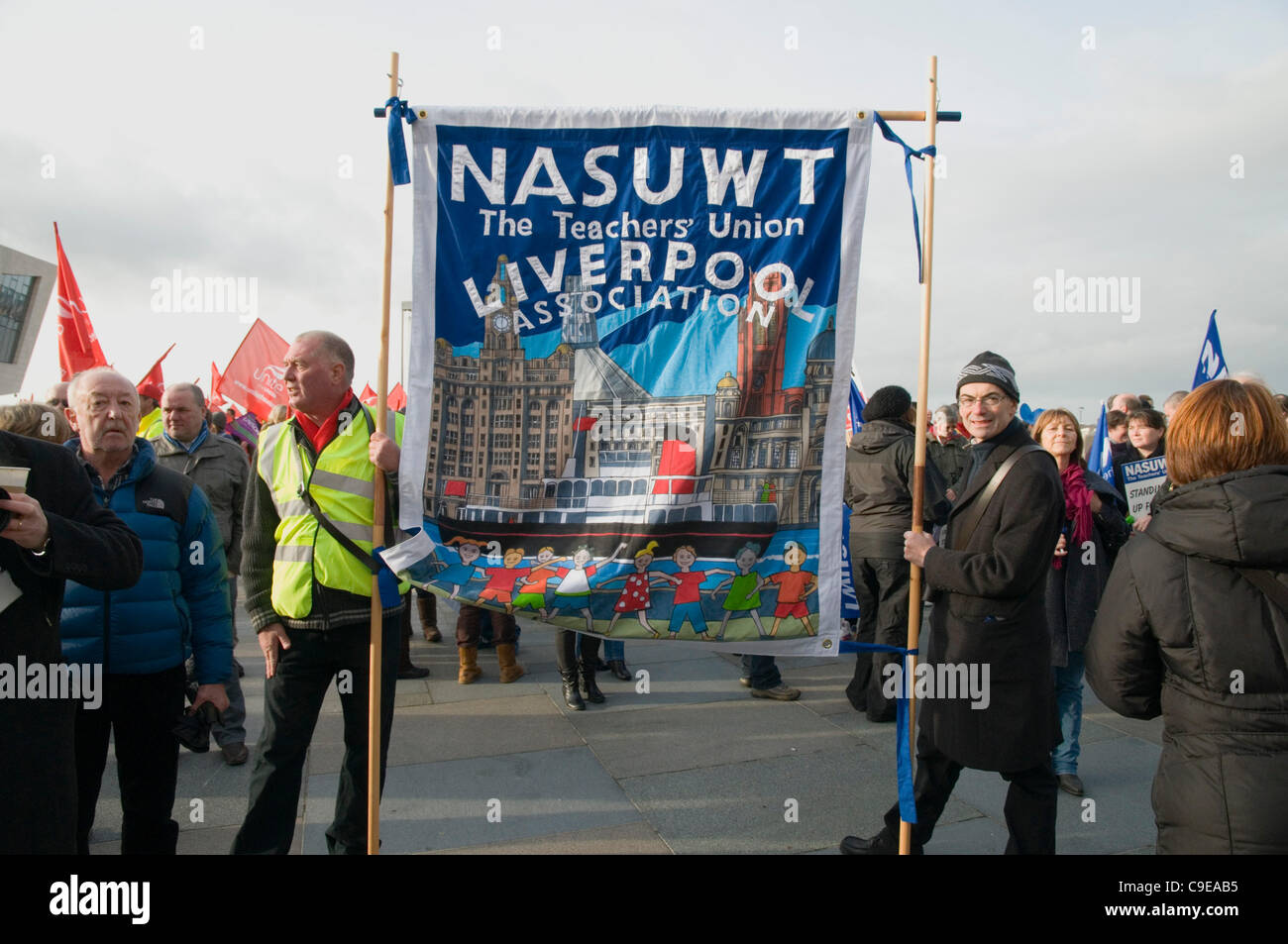 Marchers march from pierhead to St George's Hall plateau Liverpool ...