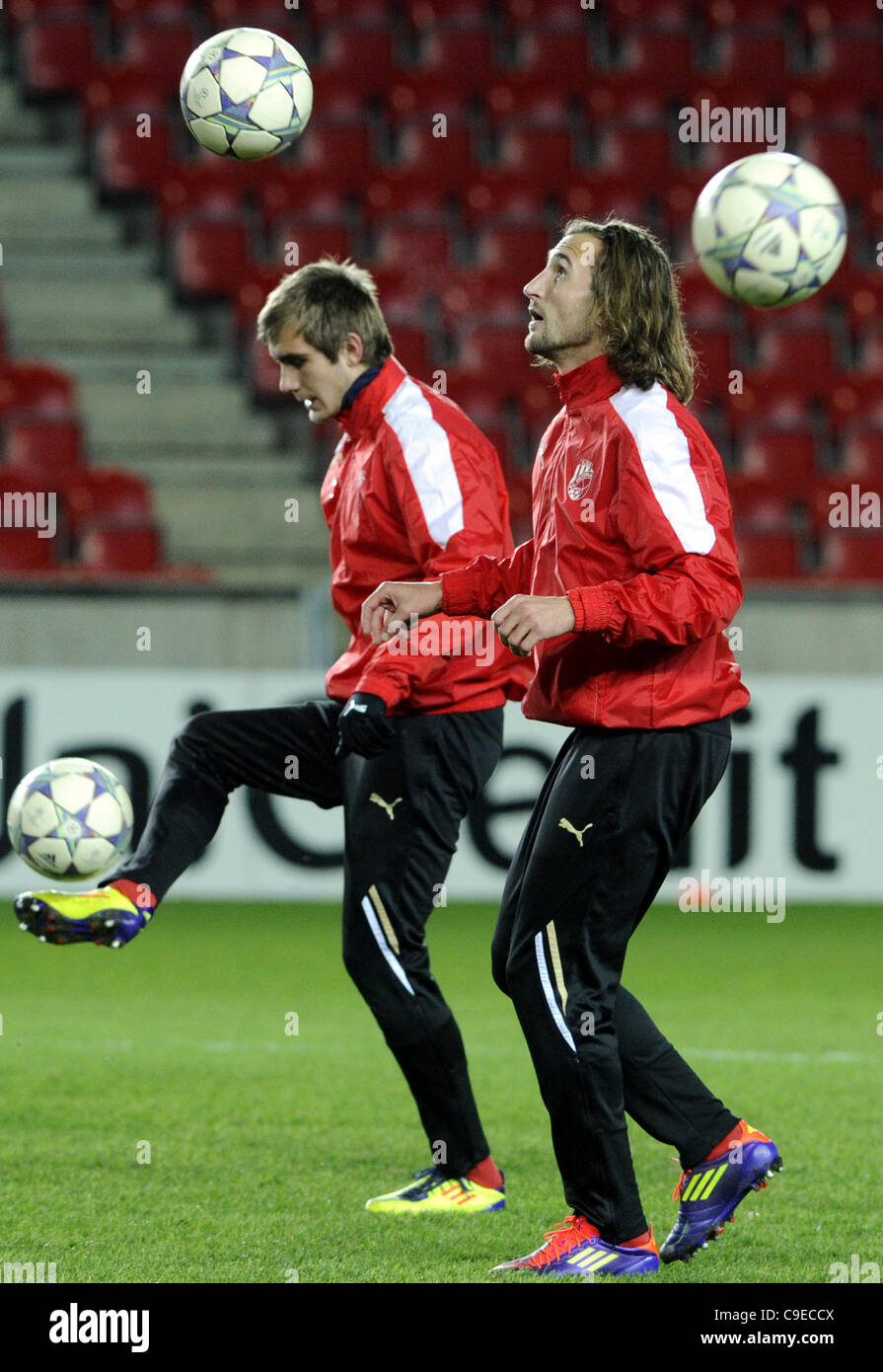 Petr Jiracek of Viktoria Plzen during training Synot Tip Arena Eden ...