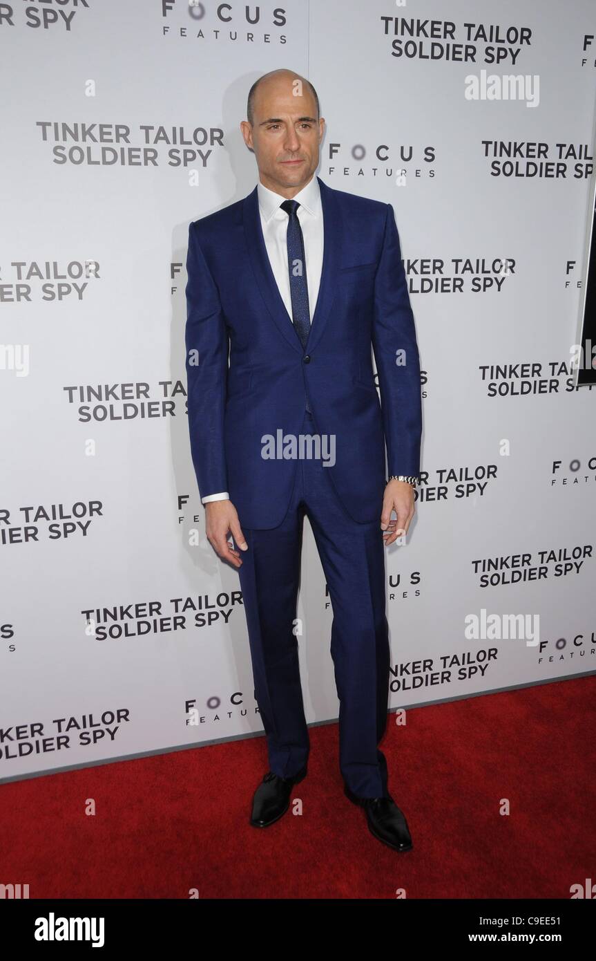 Mark strong tinker tailor hi-res stock photography and images - Alamy