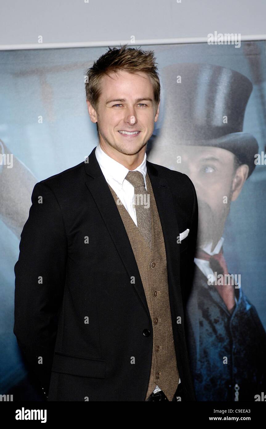Richard Reid at arrivals for Sherlock Holmes: A Game of Shadows ...
