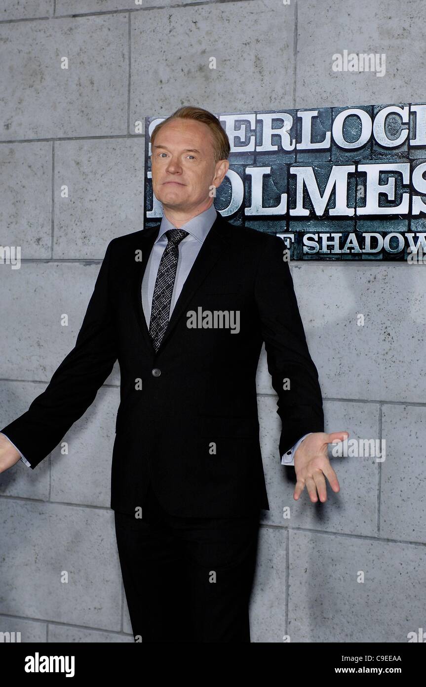 Jared Harris at arrivals for Sherlock Holmes: A Game of Shadows ...