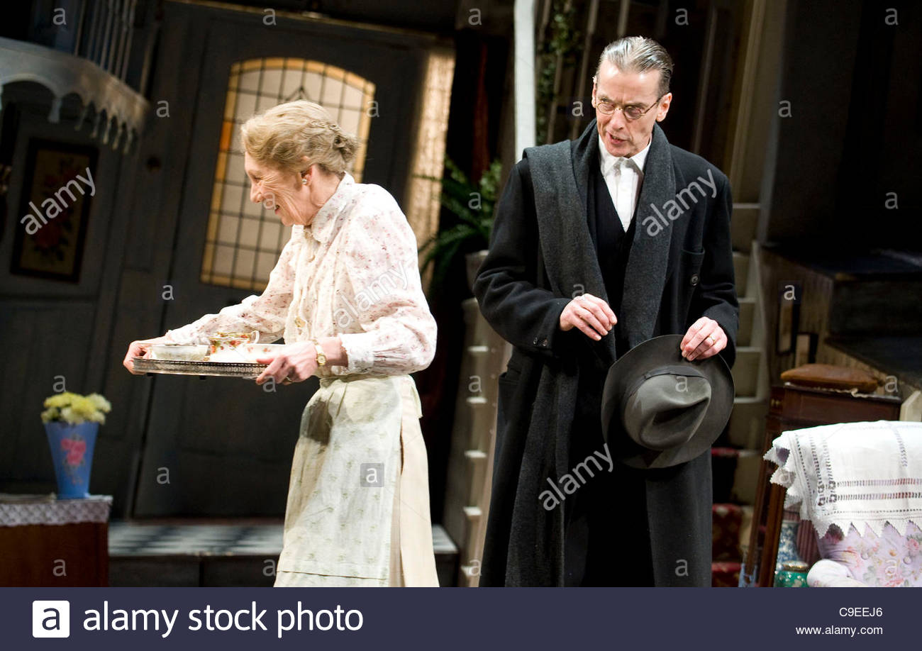 Warren Graham High Resolution Stock Photography and Images - Alamy