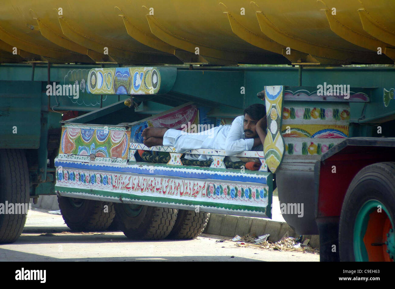 Tanker driver hi-res stock photography and images - Alamy