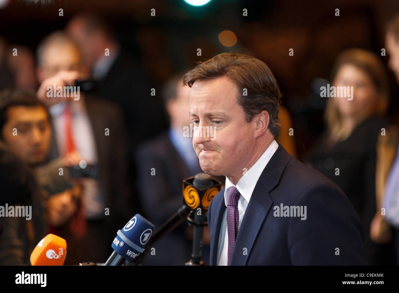 Cameron european council meeting hi-res stock photography and images ...