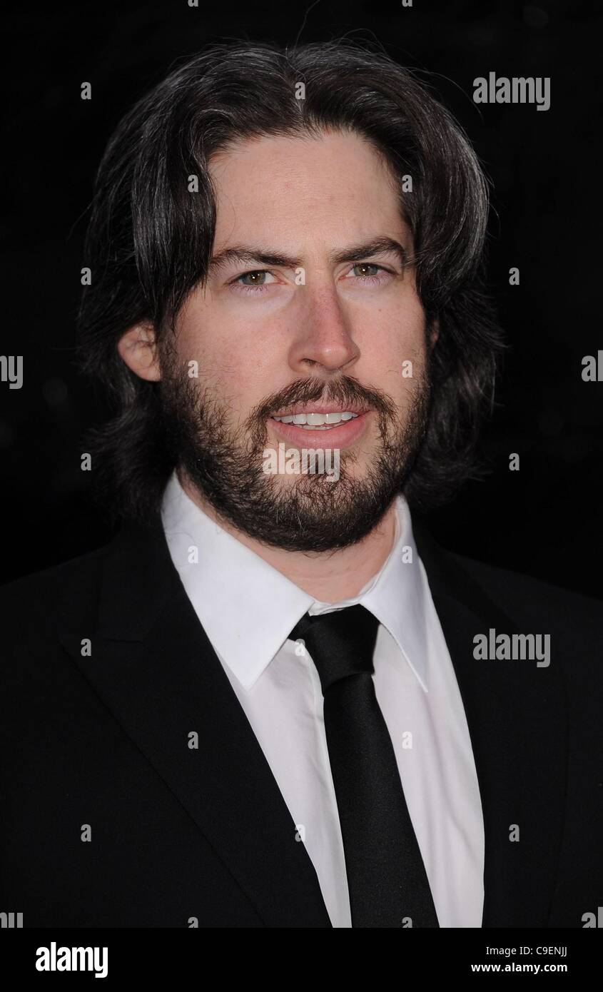 Jason Reitman at arrivals for YOUNG ADULT Premiere, The Ziegfeld ...