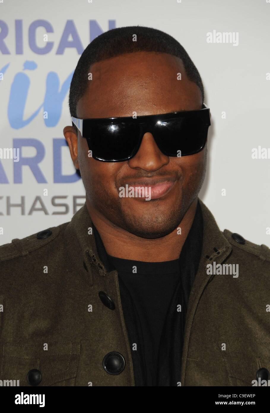 Taio Cruz at arrivals for Inaugural First Annual American Giving Awards ...