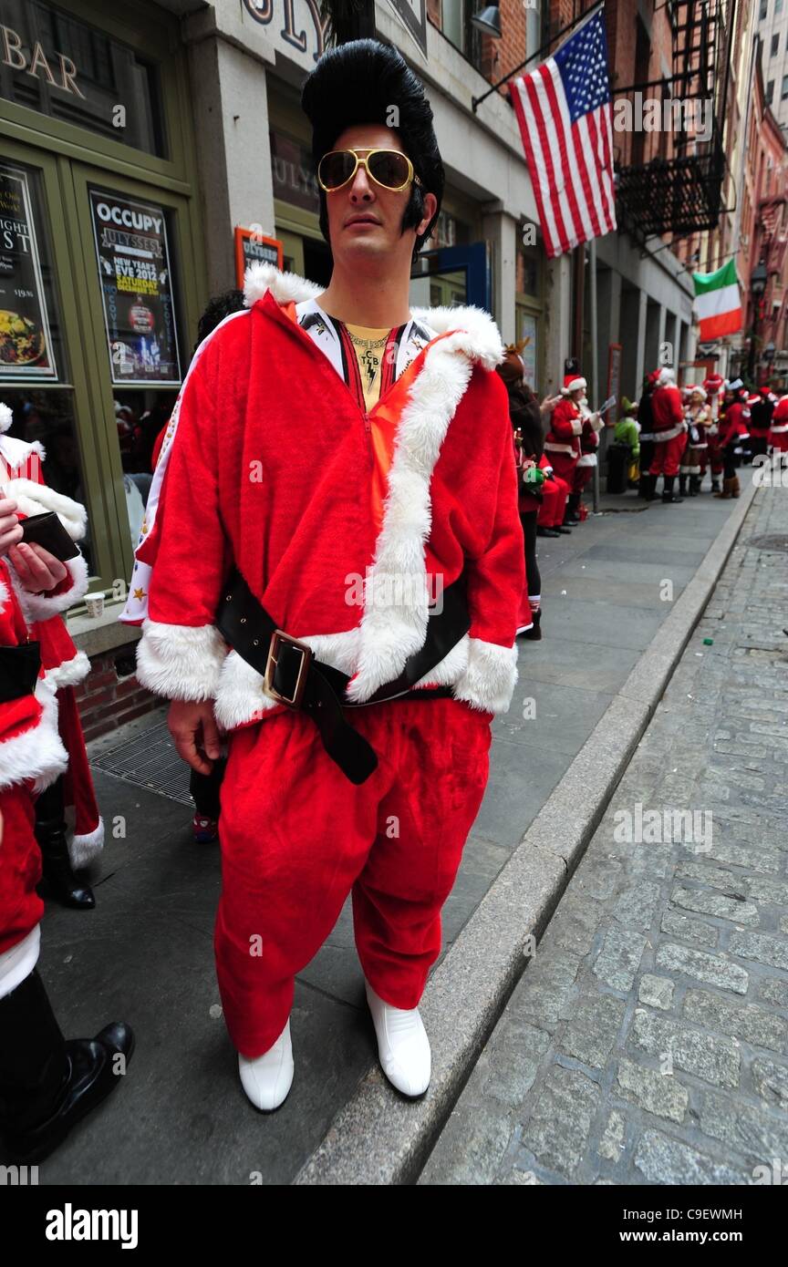 Elvis with santa claus hi-res stock photography and images - Alamy
