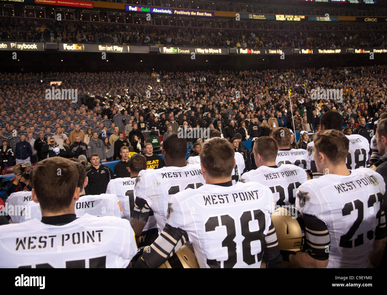 The Army Black Knights sing the school's alma mater after the ...