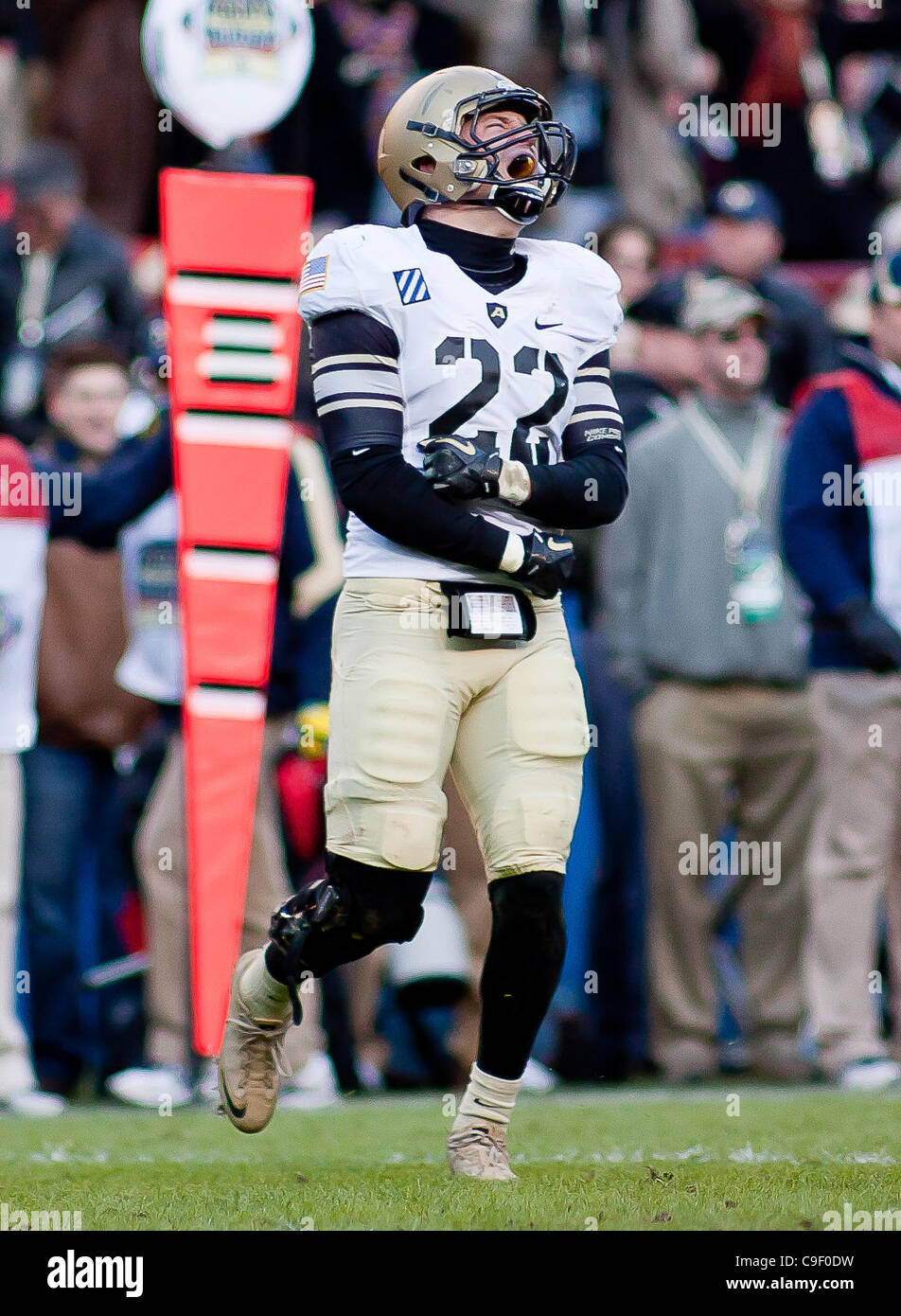 Black nike uniform hi-res stock photography and images - Alamy