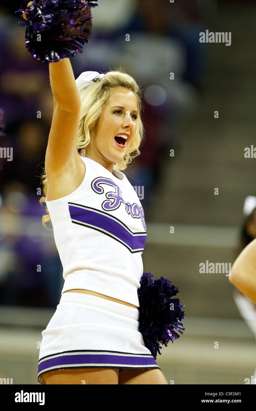 Aggies cheerleaders hi-res stock photography and images - Alamy
