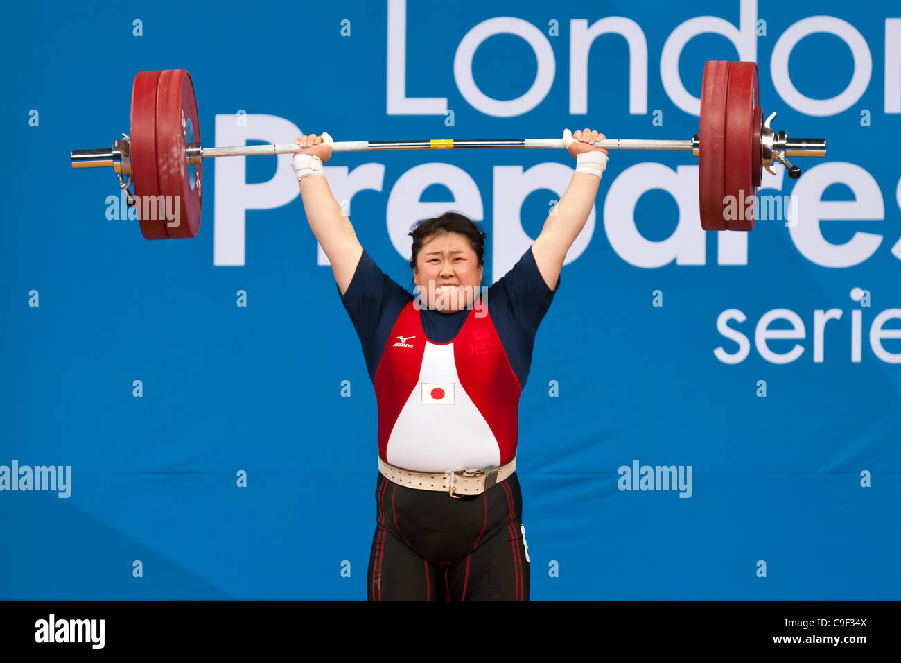 Fumiko JONAI of Japan winning the Group B, Women's +75kg, London ...