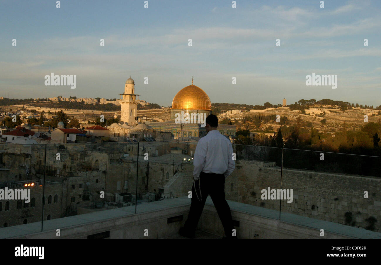 Jan. 1, 1980 - Jerusalem, Jerusalem, Palestinian Territory - A general ...