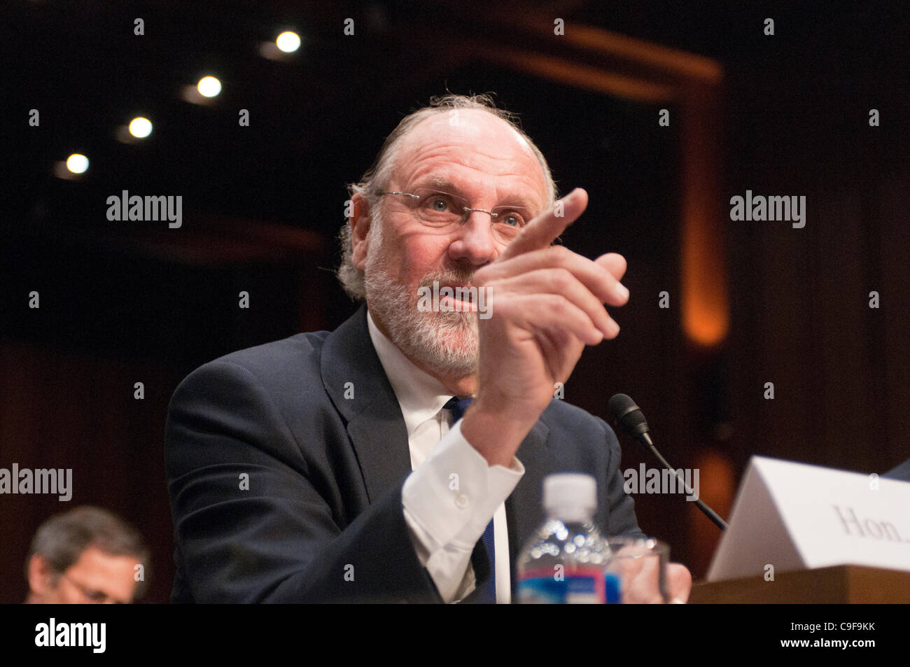 Former Gov. John Corzine testifies at a Senate Agriculture, Nutrition ...