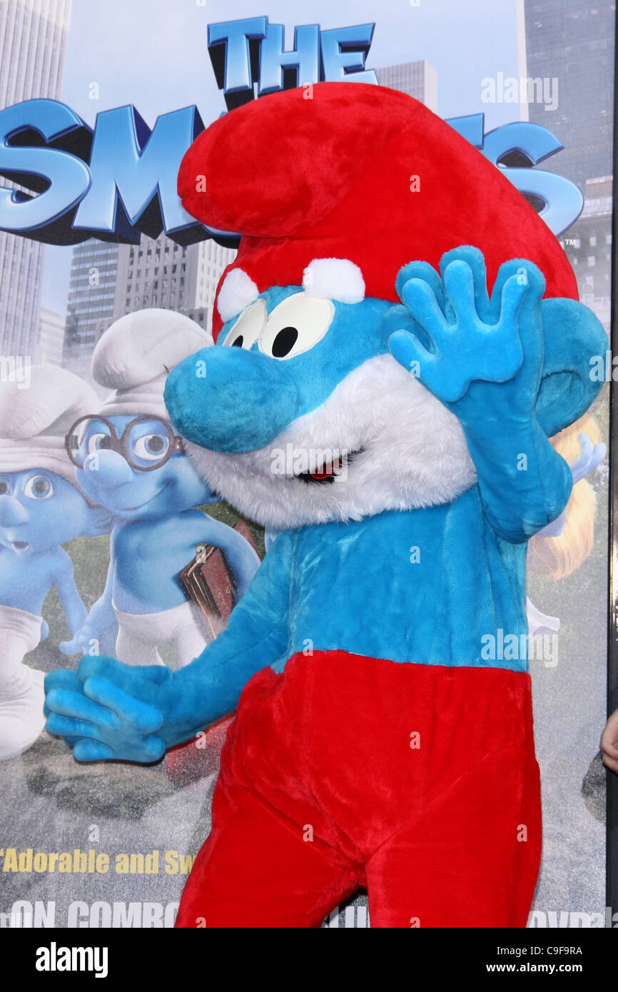 PAPA SMURF THE SMURFS HONORED WITH HAND AND FOOTPRINTS HOLLYWOOD LOS ...