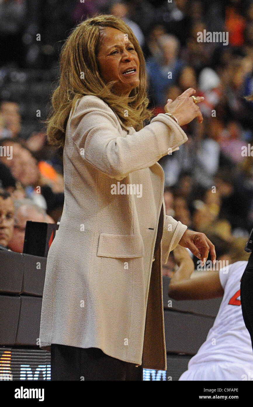 Rutgers scarlet knights head coach c vivian stringer hi-res stock ...