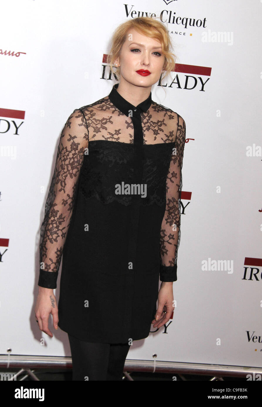 Dec. 13, 2011 - New York, New York, U.S. - Actress KAYLEE DEFER attends ...